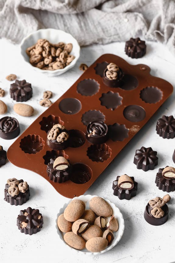 Vegan Chocolate Making Kit Raw Chocolate Company | Smallkind